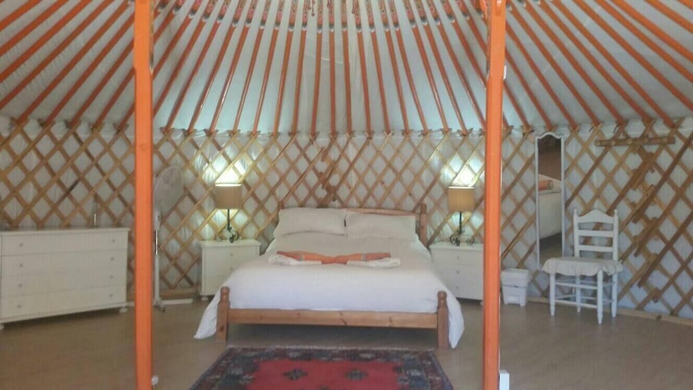 Yurta Mongola úNica, Romántica, Aislada Con Piscina Privada, Capacidad Para 5 Personas, Wifi, - Torrox