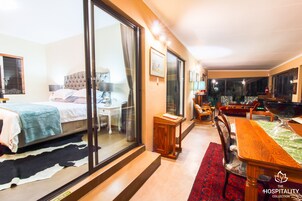 Quarto casal superluxo | Área de estar | Dock para MP3