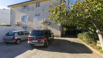 Estacionamento grátis