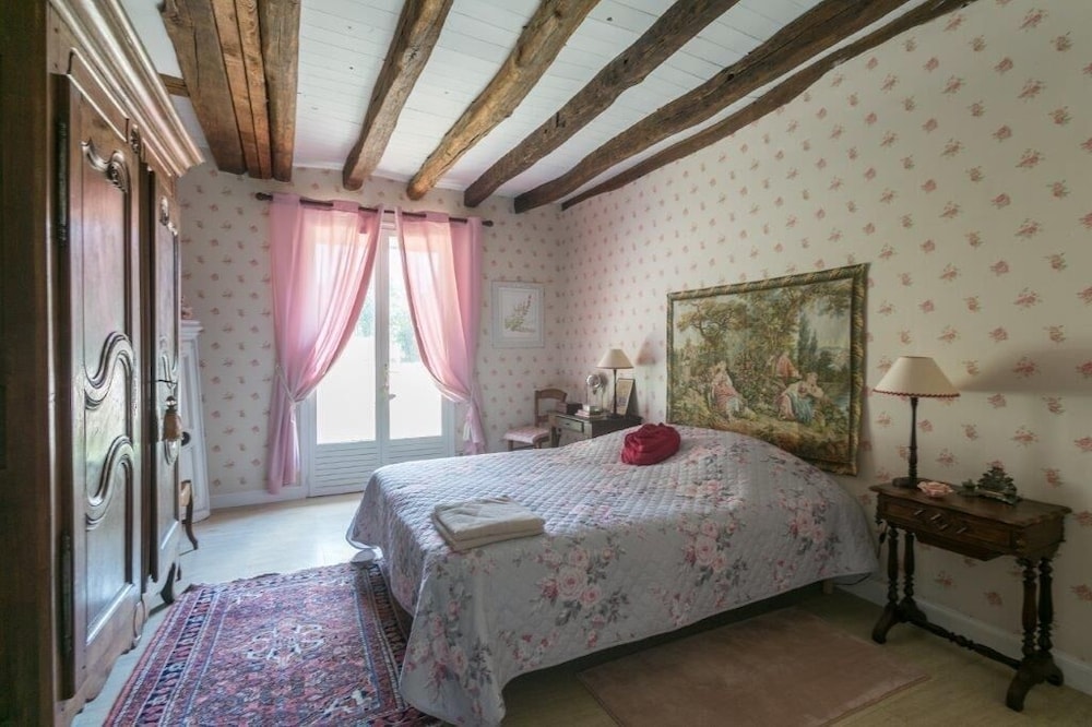 Casa De Familia 14 Pers. En Un Dominio Privado De 10 Hectáreas, A 1 Hora De París. - Plailly