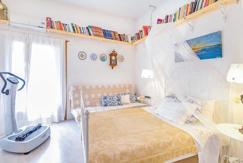 5 Mins To Beach, Unique Circular Design, Private. - Rhodes