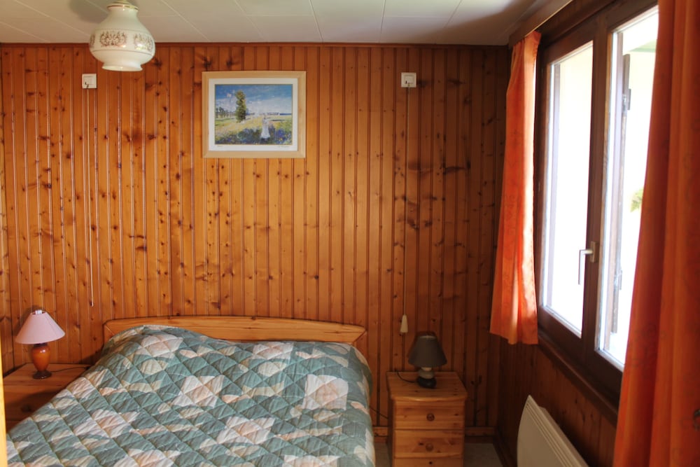 Chalet Les Fougères On The Schnepfenried In The Vosges. - Black Forest