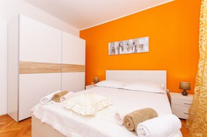 Apartamento (A1) | Ferro/tábua de engomar, Wi-fi grátis, roupa de cama fornecida