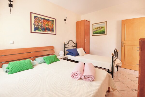 Apartments Gordana - Mimice