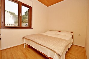 Wi-Fi de cortesia, roupa de cama