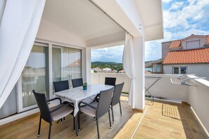 Apartamento (A1) | Varanda