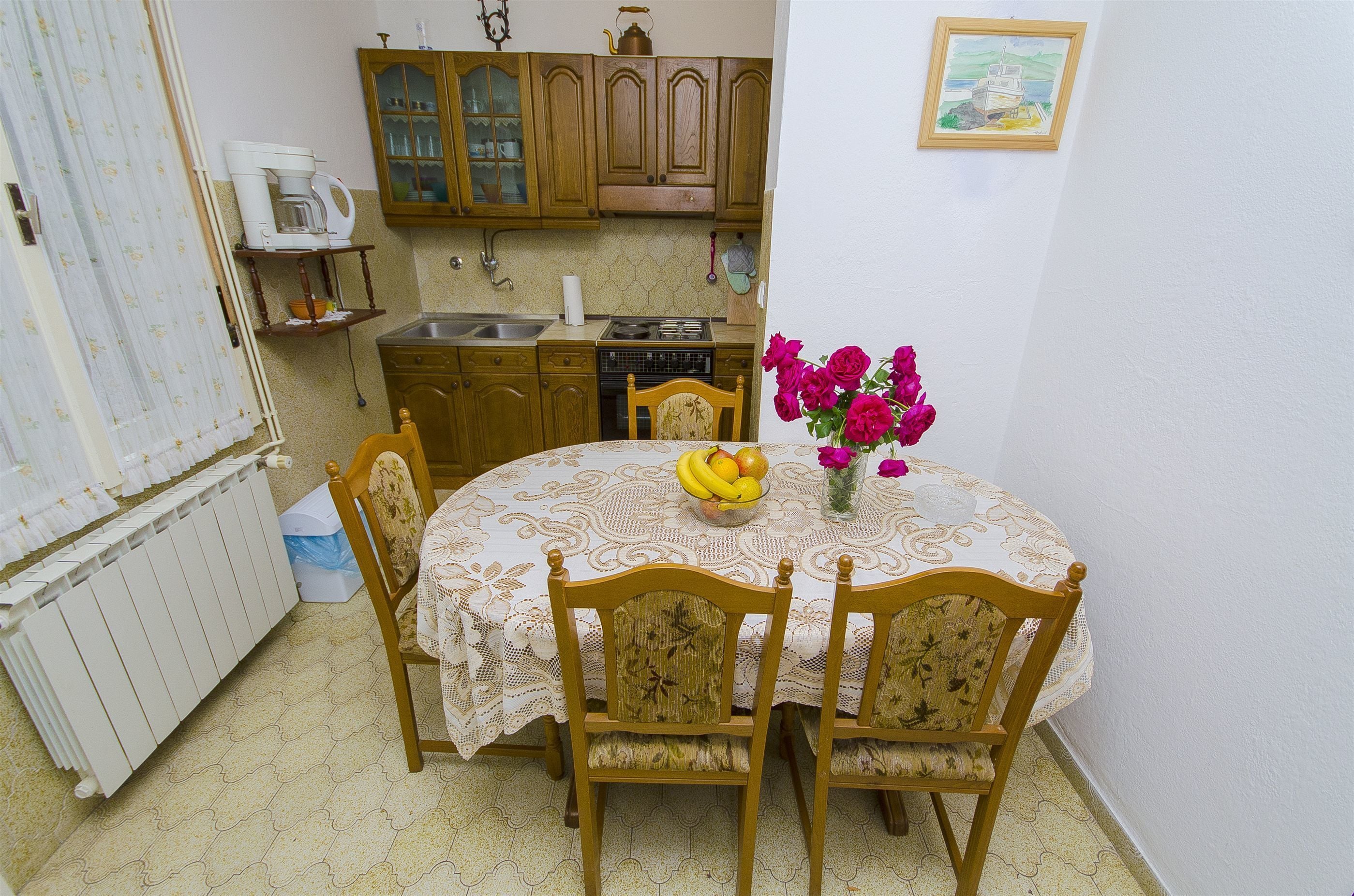 Cozinha privada | Um frigorífico, um micro-ondas, um forno, uma placa de cozinha 