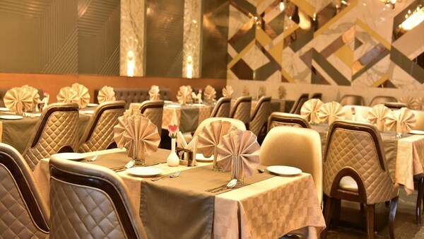 Orchid Blu - Aligarh