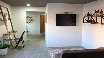 Loft Design | Roupa de alta qualidade, edredões de penas, minibar