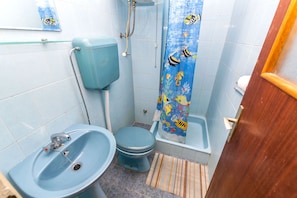 Quarto (S3) | Casa de banho