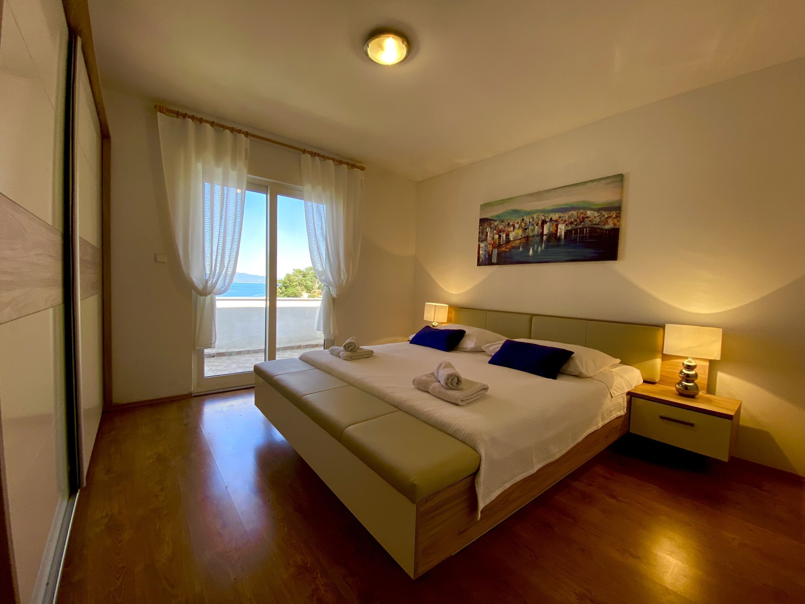 Apartamento (A4) | Ferros/tábuas de passar roupa, berços grátis, Wi-Fi de cortesia