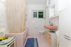 Apartamento (A2) | Banheiro | Chuveiro 