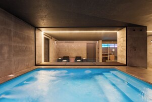 Sauna seca, banheira de hidromassagem, sauna a vapor, banho turco/hammam