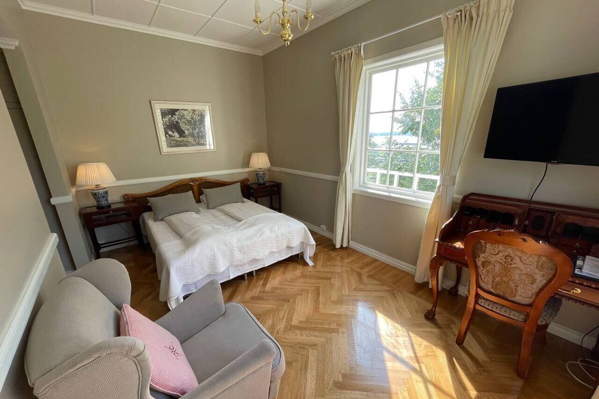 Quarto Duplo Superior, terraço, vista para o mar | Berços/camas para crianças, Wi-fi grátis, roupa de cama fornecida