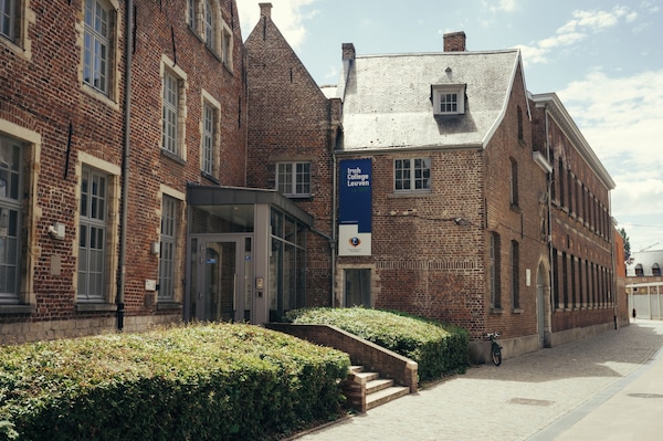 爱尔兰鲁汶大学酒店 - 魯汶