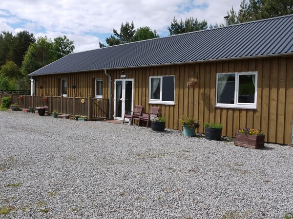 Roe Deer Cottage - Beauly