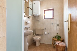 Casa de banho | Artigos de higiene pessoal grátis, um secador de cabelo 