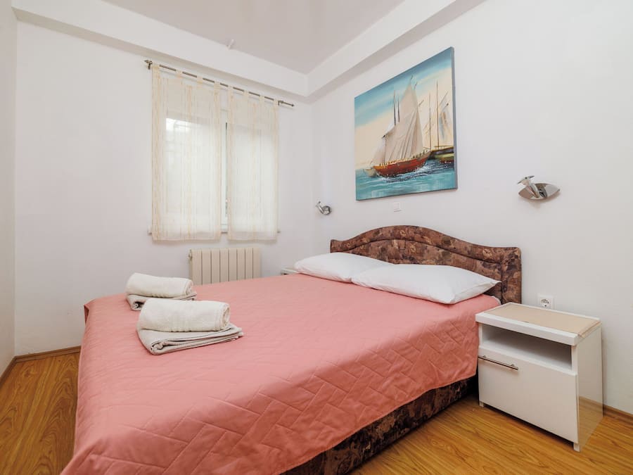 Apartamento (A1) | 5 quartos, ferros/tábuas de passar roupa, Wi-Fi de cortesia
