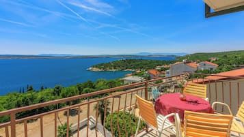 Apartamento (A7) | Sacada