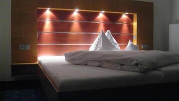 Berços/camas para crianças, Wi-fi grátis, roupa de cama fornecida