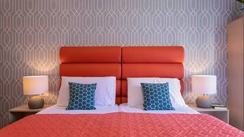 Quarto Duplo ou Twin Superior, Vista para a cidade | 1 quarto, cofre no quarto, secretária, quartos insonorizados