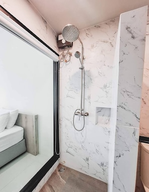 Quarto Duplo ou Twin Deluxe, vista para a montanha | 1 quarto, roupa hipoalergénica, camas de colchão Select Comfort