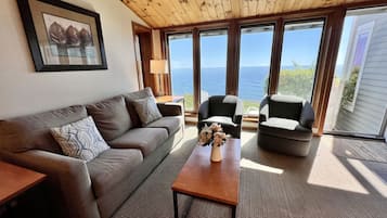 Apartamento em Condomínio Fechado | Vista do quarto