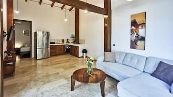 Apartamento luxo, 2 quartos, terraço (Almendra) | Área de estar | TV de tela plana