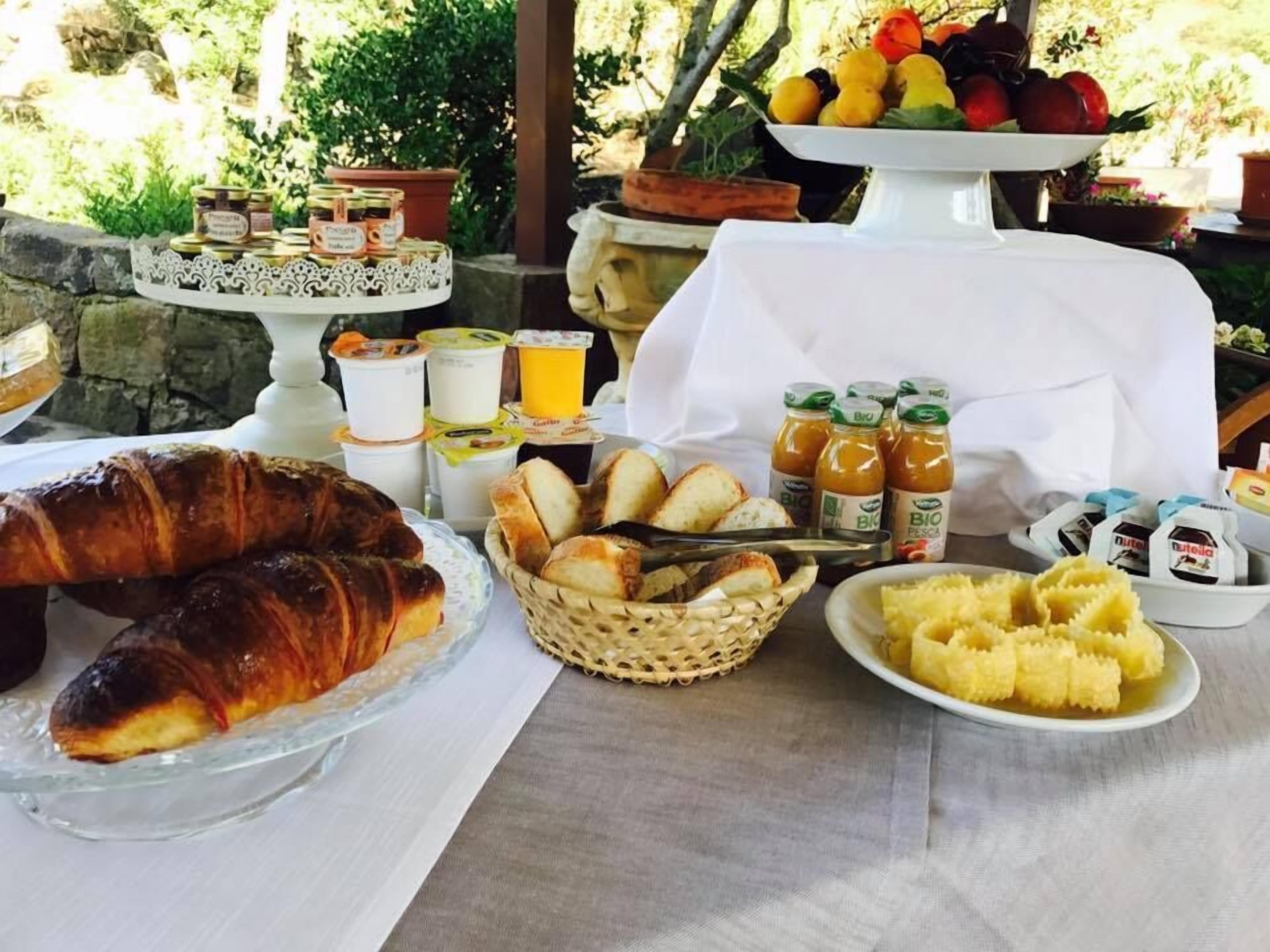 Pequeno-almoço continental diário incluído 