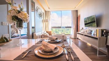 Suíte família | 1 quarto, cofres nos quartos, escrivaninha, quartos à prova de som