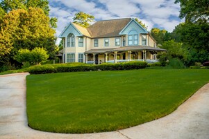 Fachada da propriedade