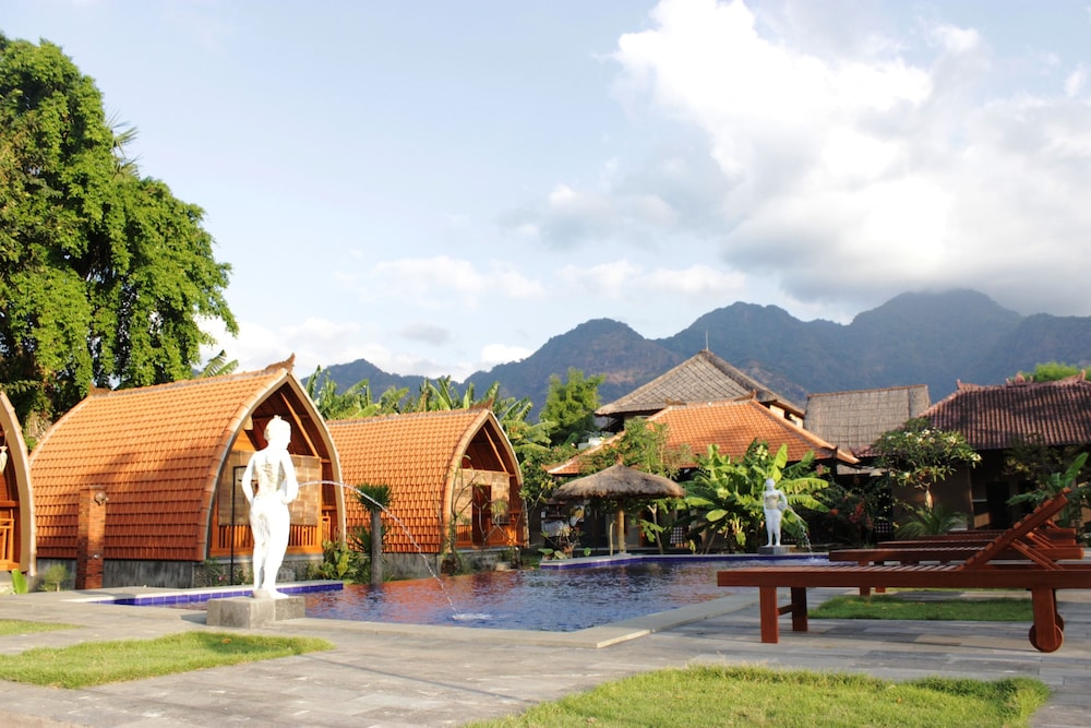 Kubu Padi Wooden House - Bali