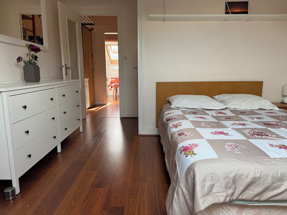 Charming Little T2 Lajarrige, La Baule Les Pins 50 M Beach, At The Foot Of Shops - La Baule-Escoublac