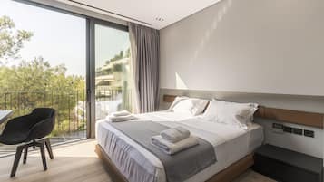 Suite Familiar, 2 quartos, vista para a colina (or City View, 402) | Roupa hipoalergénica, camas de colchão viscoelástico