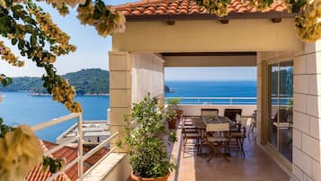 Apartamento exclusivo, terraço, vista para o mar (3 Bedrooms) | Terraço/pátio