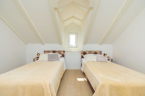 Apartamento Nobre, banheira de hidromassagem grande, vista para o mar (3 Bedrooms) | 3 quartos, ferro/tábua de engomar, berços/camas para crianças 