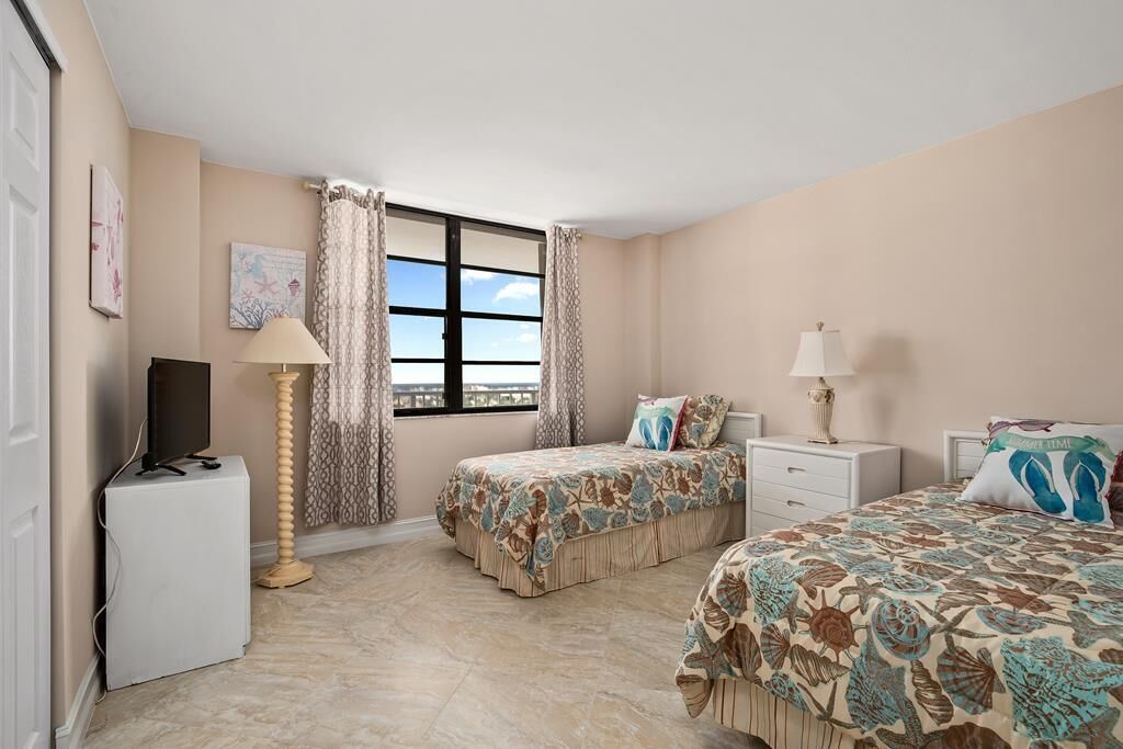 16th Fl Marco Island 2 Br 2 Bath.spectacular Beachfront Views! - Marco Island, FL