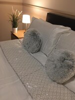 Roupas de cama antialérgicas, ferros/tábuas de passar roupa