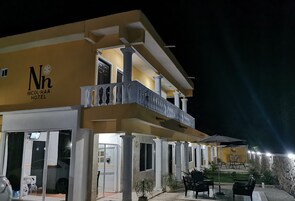 Fachada da propriedade