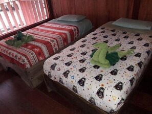 1 quarto, roupa de cama fornecida 