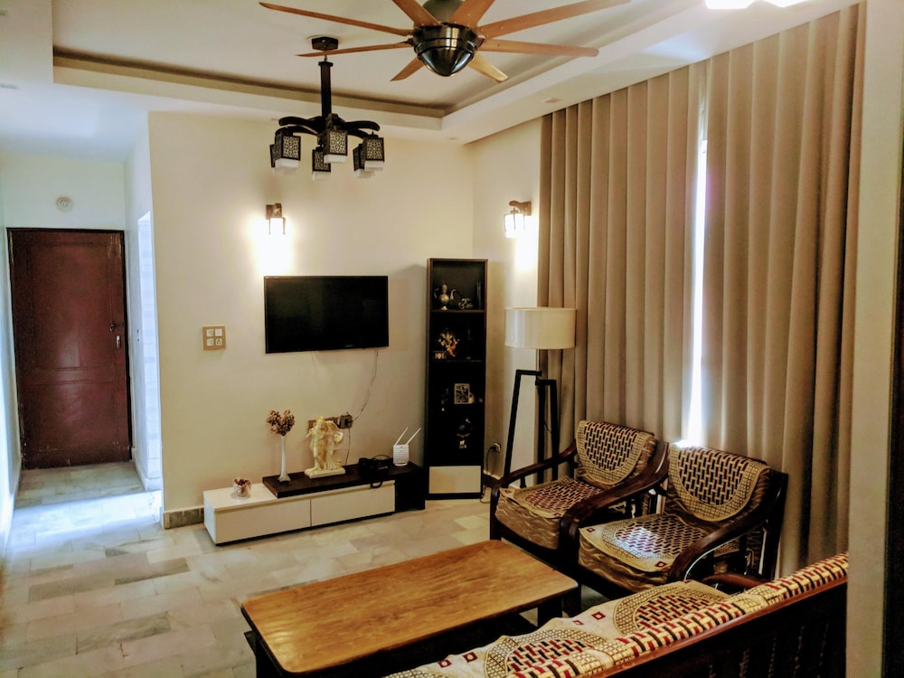 Stayog Heritage 2bhk Gurudwara View Metro 5 Mins - Új-Delhi
