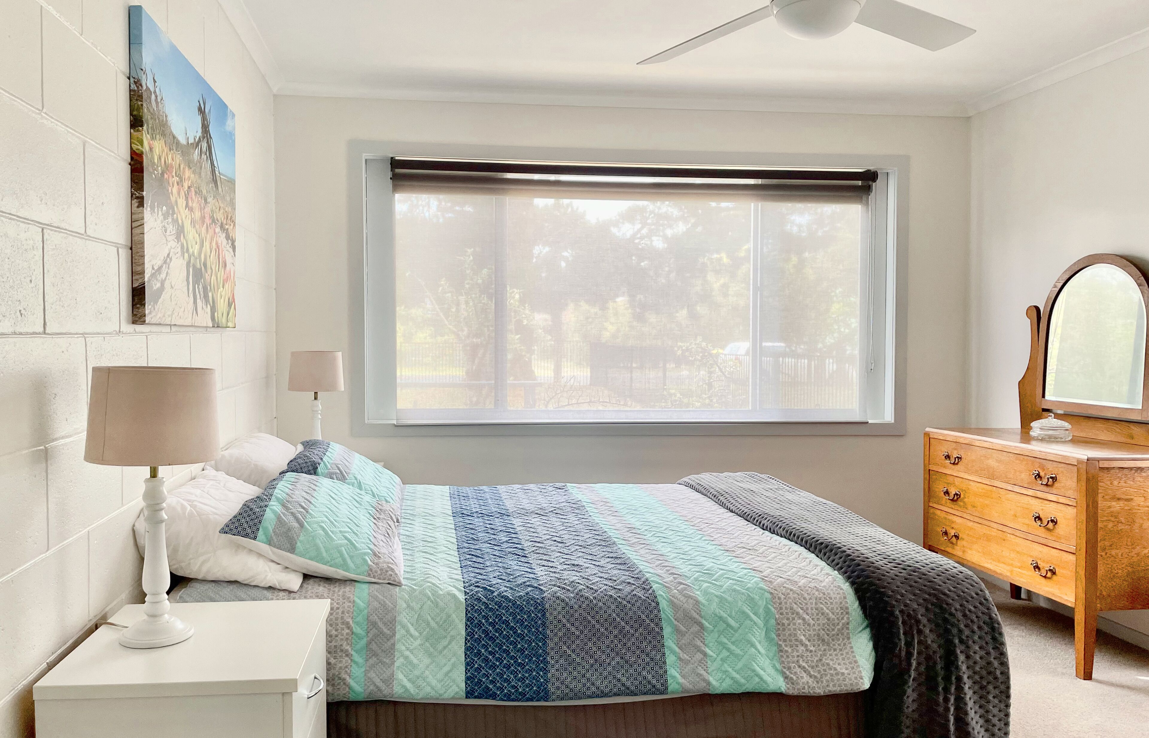 Sandy Bottom Self-contained  Unit - Hear The Waves While You Sleep. - Broulee