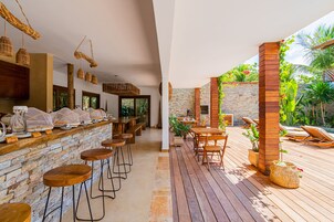 Pequeno-almoço inglês diário incluído 