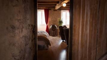 Quarto Comfort (La Borderie) | 1 quarto, roupa de alta qualidade, com decoração personalizada