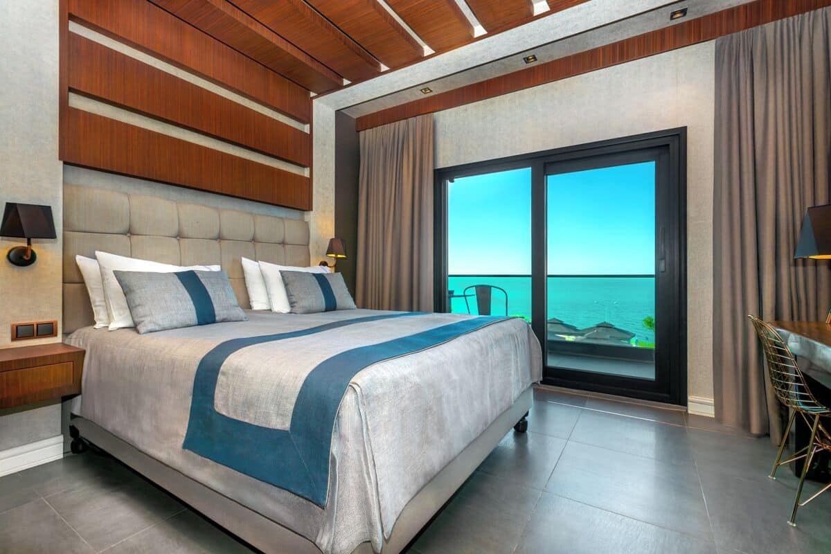 Quarto Duplo Standard, vista para o mar | Lençóis de algodão egípcio, roupa de alta qualidade, minibar 