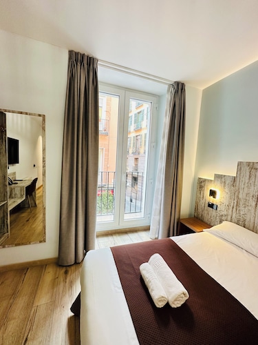 Hostal Antón Martín