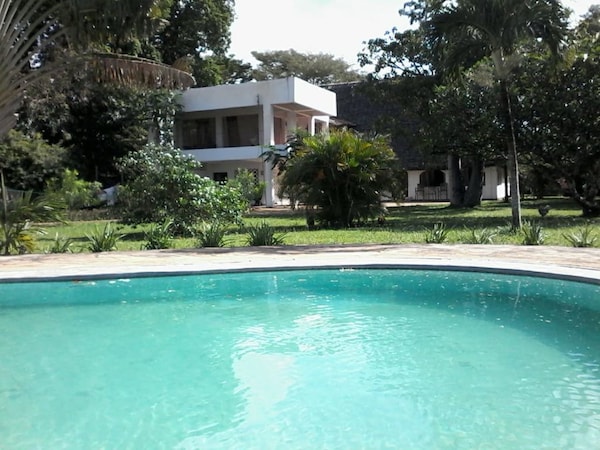 Cooke Villa - Mombasa