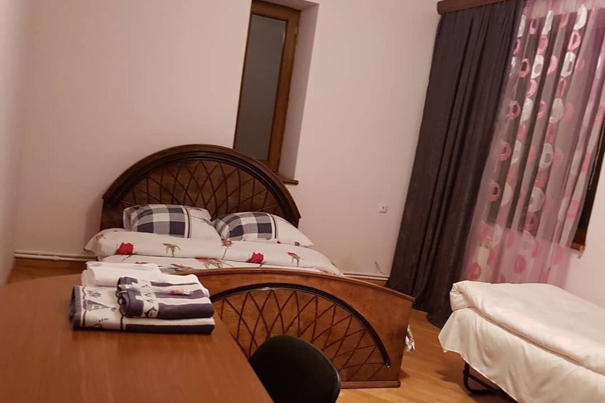 Quarto Triplo Básico | Wi-fi grátis