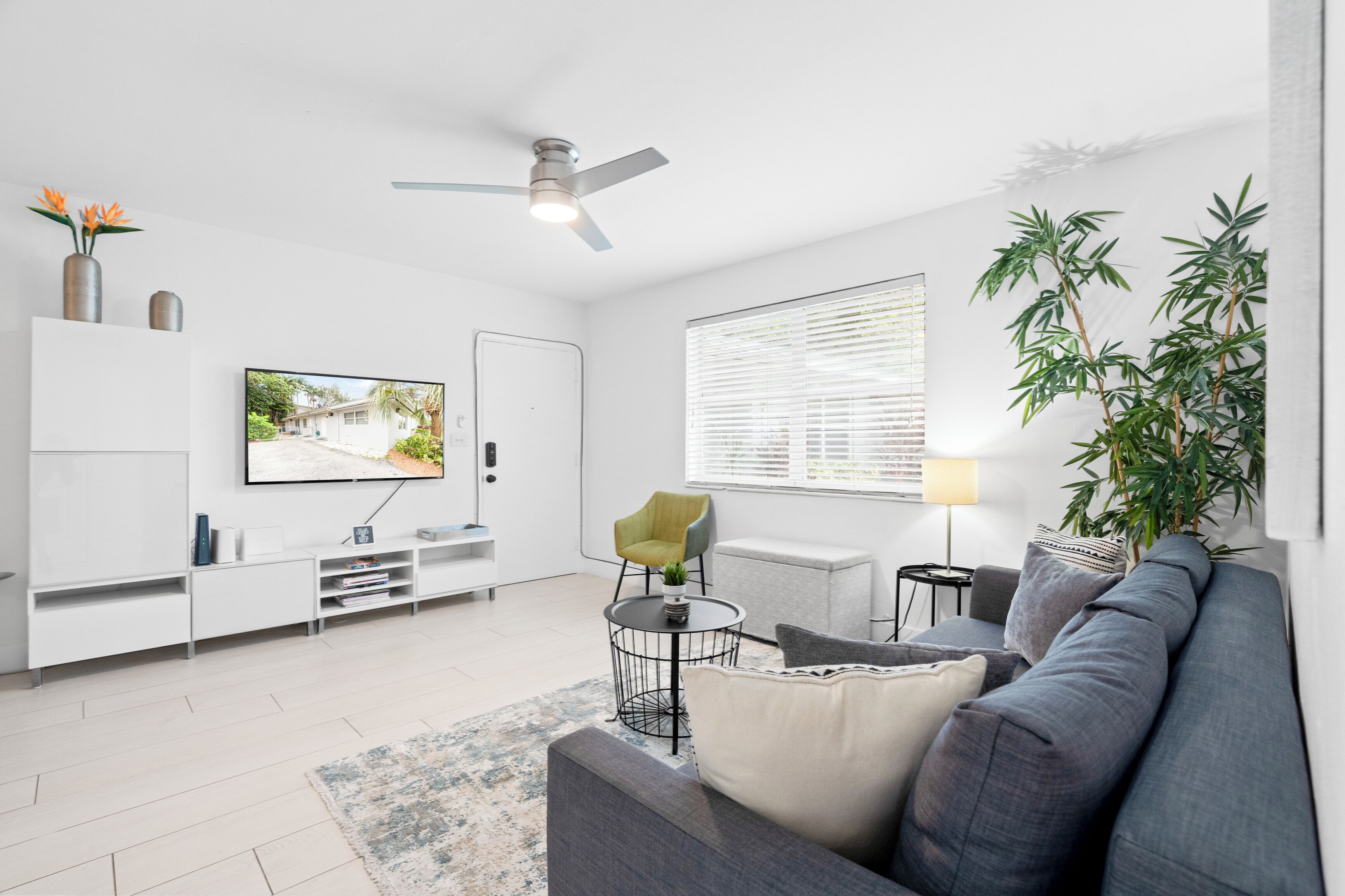 Close To Um & Shopping.  Bnr Vacation Rentals - South Miami, FL