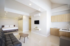 Estúdio Familiar (Apartment) | Sala de estar | Televisor LCD